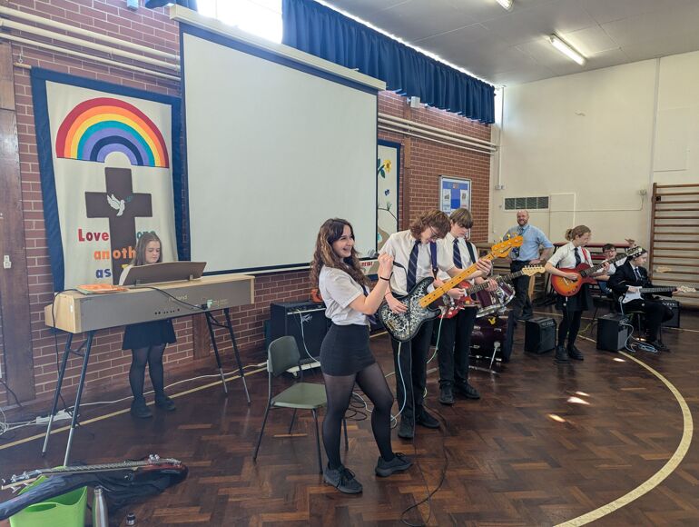 WEEKLY BULLETIN - News - Harrogate High School